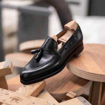 Loafer Masculino: O guia completo do sapato elegante e versátil – Bugre