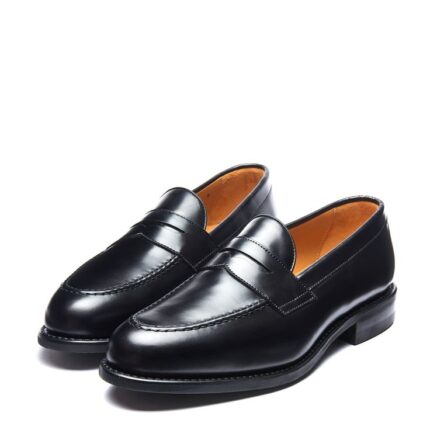 Loafer Masculino: O guia completo do sapato elegante e versátil – Bugre